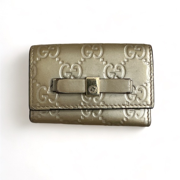 Gucci | Bags | Gucci Gg Metallic Guccissima Champagne Gold 6 Hook Key ...